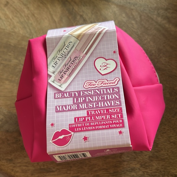 Too Faced | Makeup | Too Faced Lip Injection Travel Set Pink | Poshmark